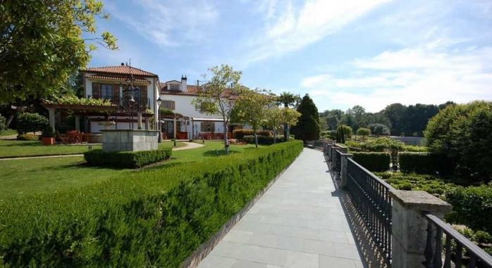 Alojamiento en Oleiros Hotel Pazo do Río | A Coruña